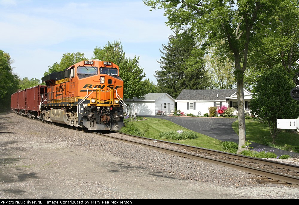 BNSF 6179